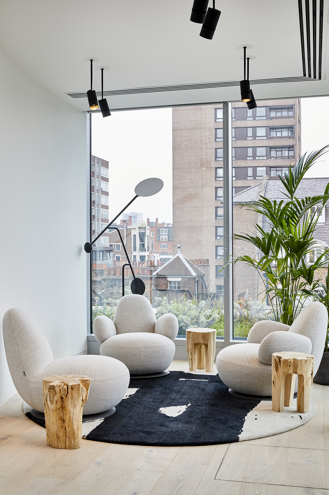 Chris Snook . Featured