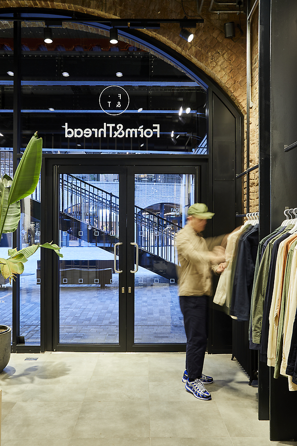 Chris Snook . Commercial