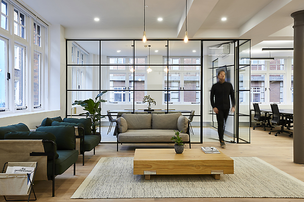 Chris Snook . Commercial