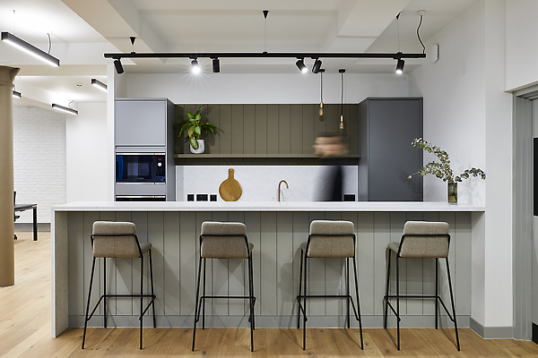 Chris Snook . Commercial