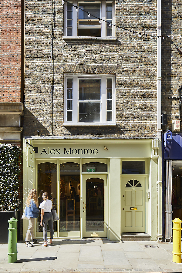 Chris Snook . Commercial